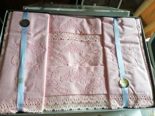 Completo rosa per letto matrimoniale