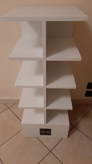 mobile porta libri ed altri oggetti