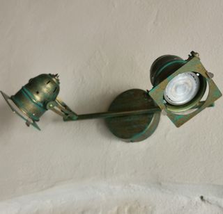 faretti stile riflettori