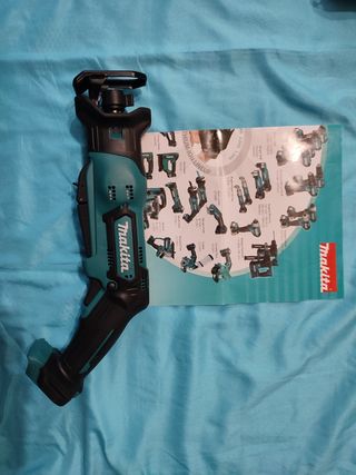 Makita JR103DZJ Seghetto diritto
12v