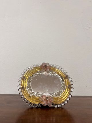 Specchiera in vetro di murano soffiata a mano