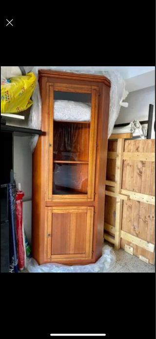 Mobili unici in legno fatti su misura