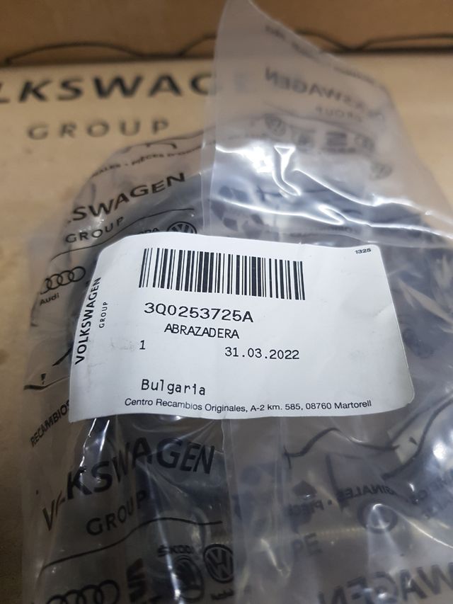 Abrazadera grupo vag de segunda mano por 12 EUR en Getafe en WALLAPOP