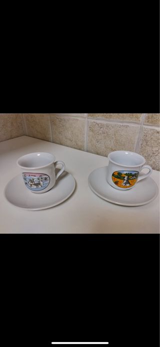 Coppia tazzine con piattini nuovi