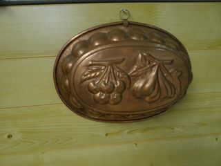 stampo ovale per torta in rame.