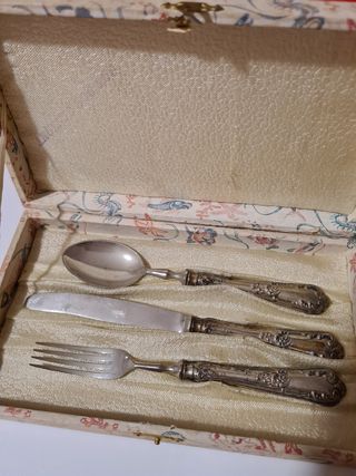 Tris vecchie posate dolce, argento 800