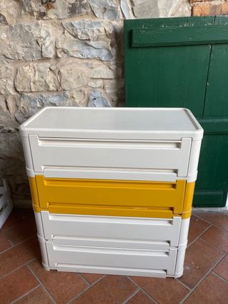 Cassettiera nr. 4964 Olaf Von Bohr per Kartell