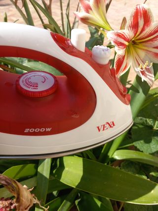 ferro da stiro a vapore, nuovo!