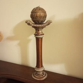 Candelabro con candela