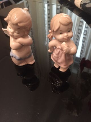 Angioletto e bambina in porcellana Morena