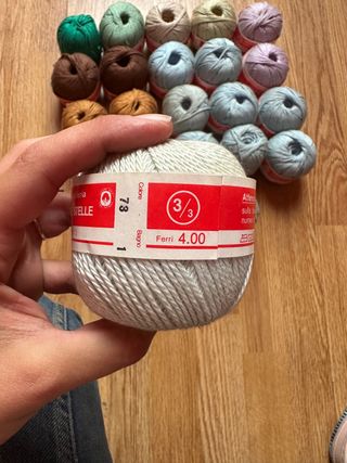 23 gomitoli puro cotone