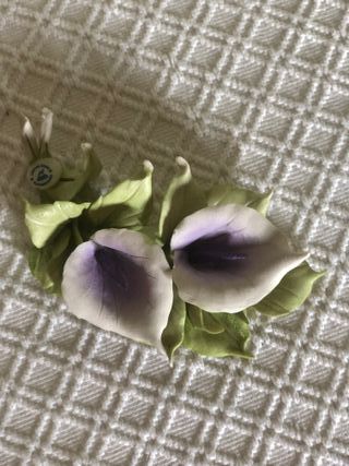 Porcellana di Capodimonte Fiori Calle Viola