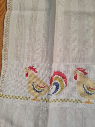 telo cucina ricamato a mano