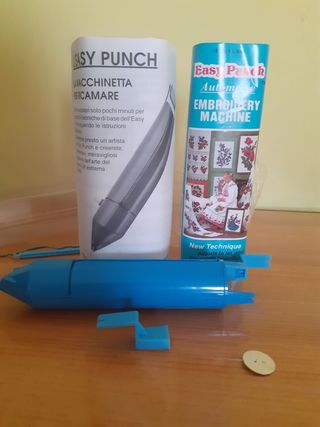 Macchinetta per ricamare a batterie