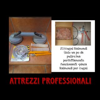 attrezzi per piastrellista