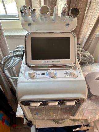 Macchinario antiage viso 7 in 1