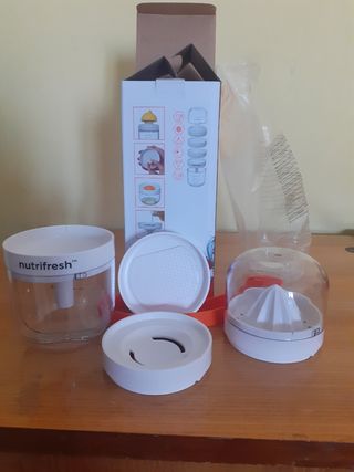 Arezzo per cucina,spreme ,separa albumi  ecc.