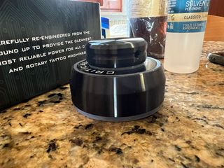 Alimentatore macchinetta tatuaggi Critical Atom