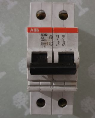 ABB magnetotermico S 252 C6