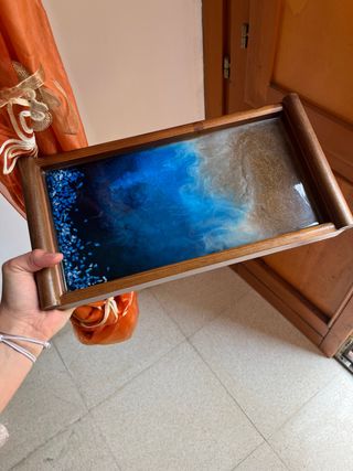 Vassoio realizzato in resina epossidica