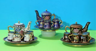 Collezione articoli in Cloisonne originale.