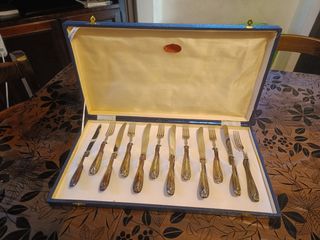 servito di posate in argento