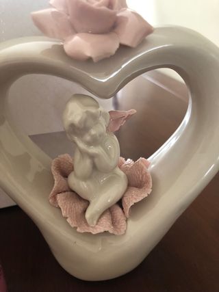 Profumatore ambiente in ceramica di Capodimonte