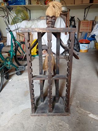 Porta CD etnico in buone condizioni