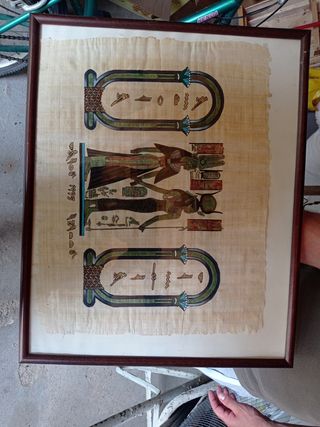 Cornice contenente papiro egizio