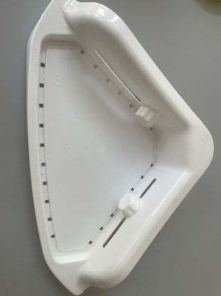 Mensola in plastica per il bagno