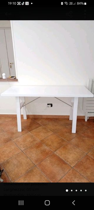bellissimo tavolo bianco