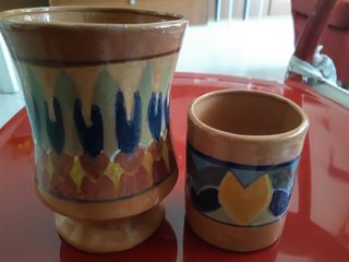 Set di due simpatici vasetti