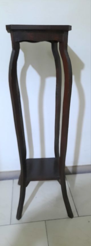 Colonna in legno