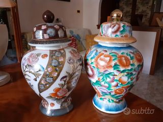 2 Vasi decorati in ceramica