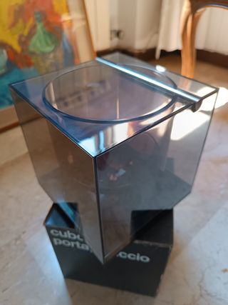 Cubo portaghiaccio
