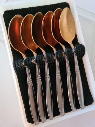 6 cucchiaini da dessert