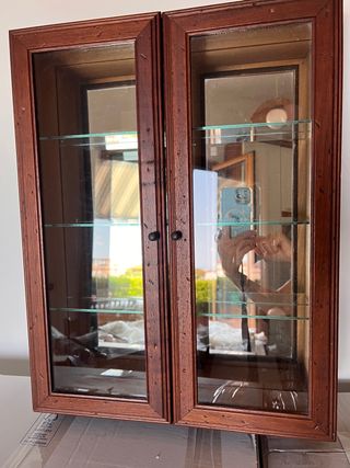 Piccola vetrina da muro