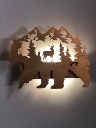 Applique da parete in legno a forma di orso