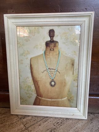 Quadro con cornice in legno