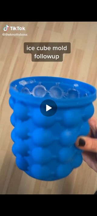 ICE maker in silicone