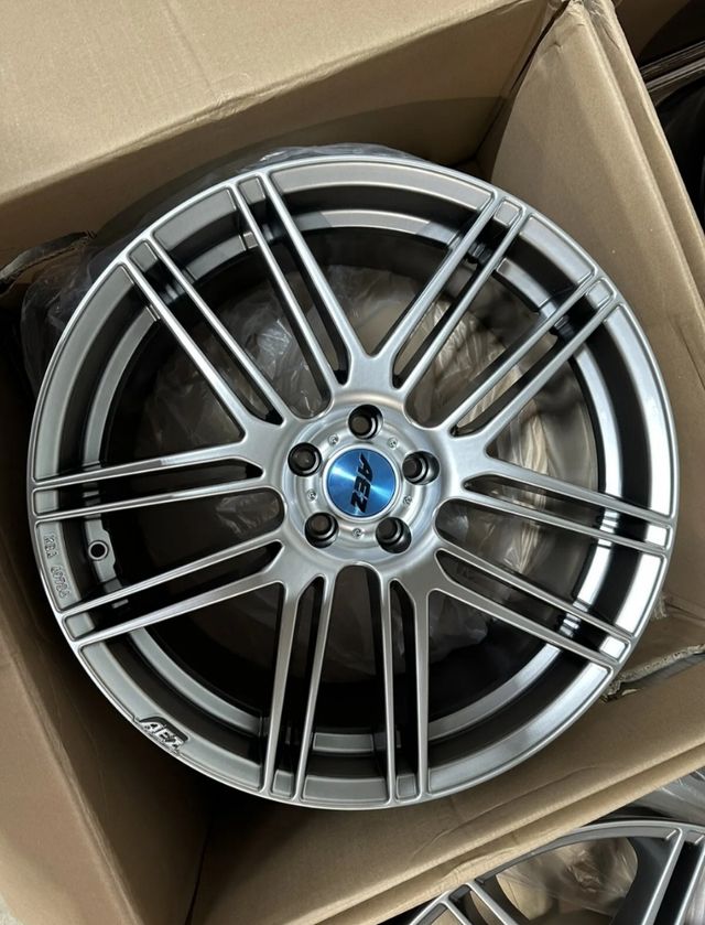 Llantas Aez Cliff 20x9 5x108 Et40 Nuevas De Segunda Mano Por 870 Eur