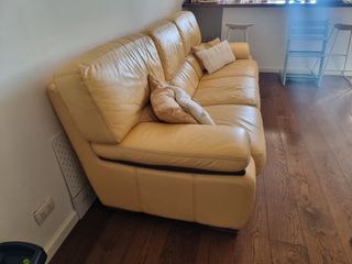 divano letto in pelle