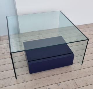 Comodino in vetro di Design moderno