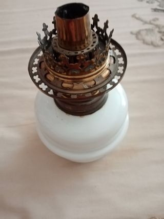 petroliera per lume antico