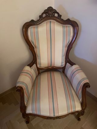 Poltrona in legno e tessuto