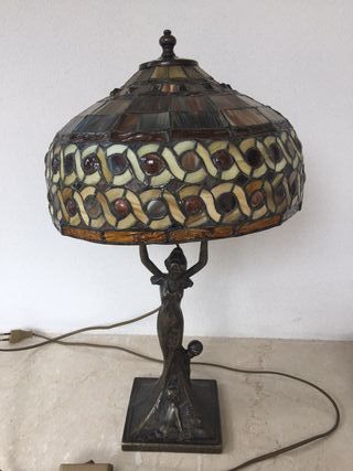 Lampada da tavolino stile Liberty