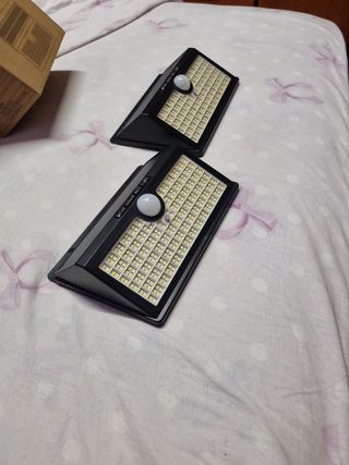 fari con luce solare