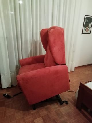 Poltrona relax reclinabile con motore integrato