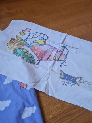 lenzuolo sopra e 2 federe bassetti