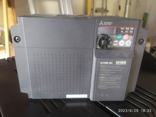 Inverter Mitsubishi, 7,5 kW, 400 V c.a., 3 fasi,